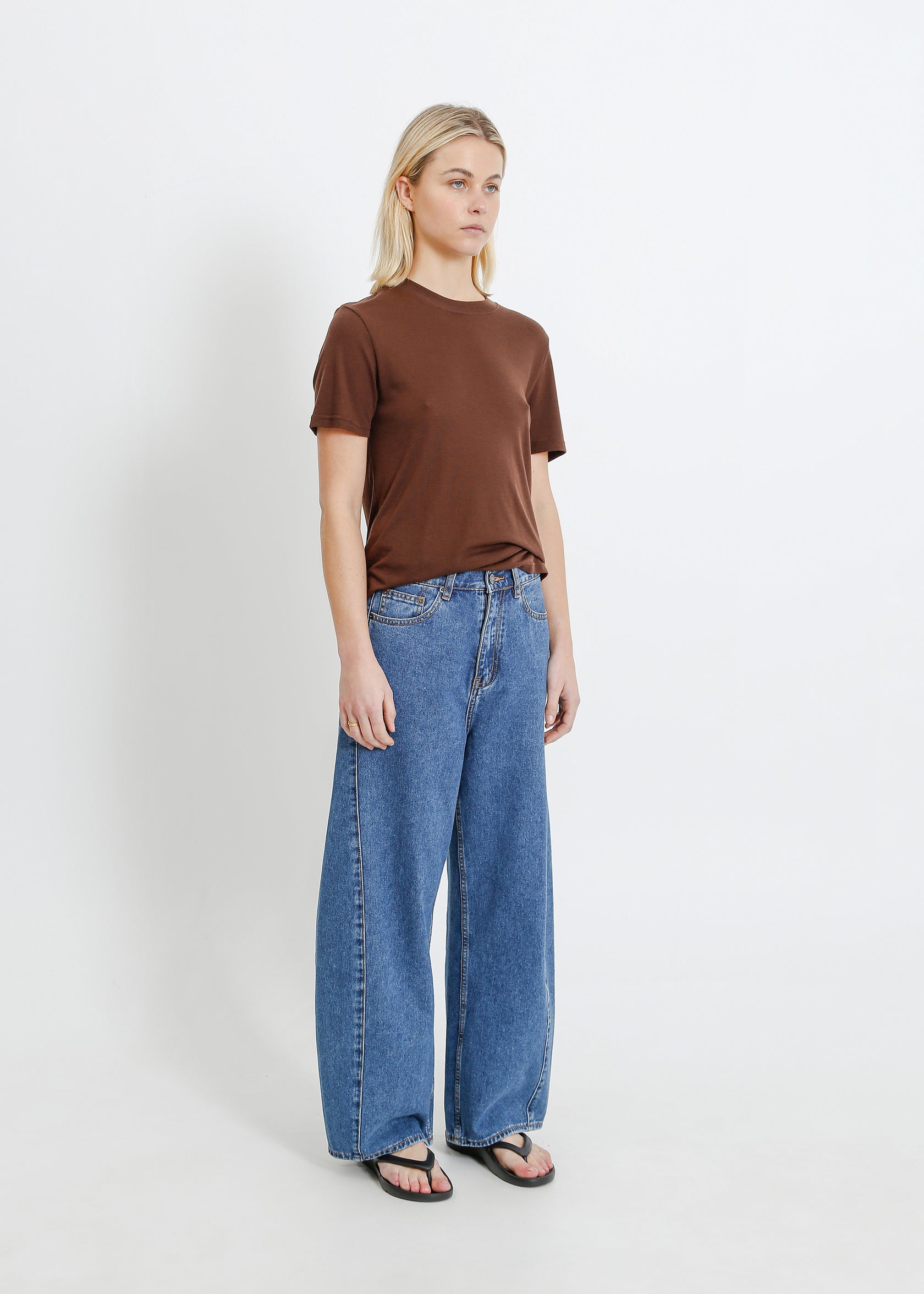Chester Jean / Medium Indigo | ALPHA60