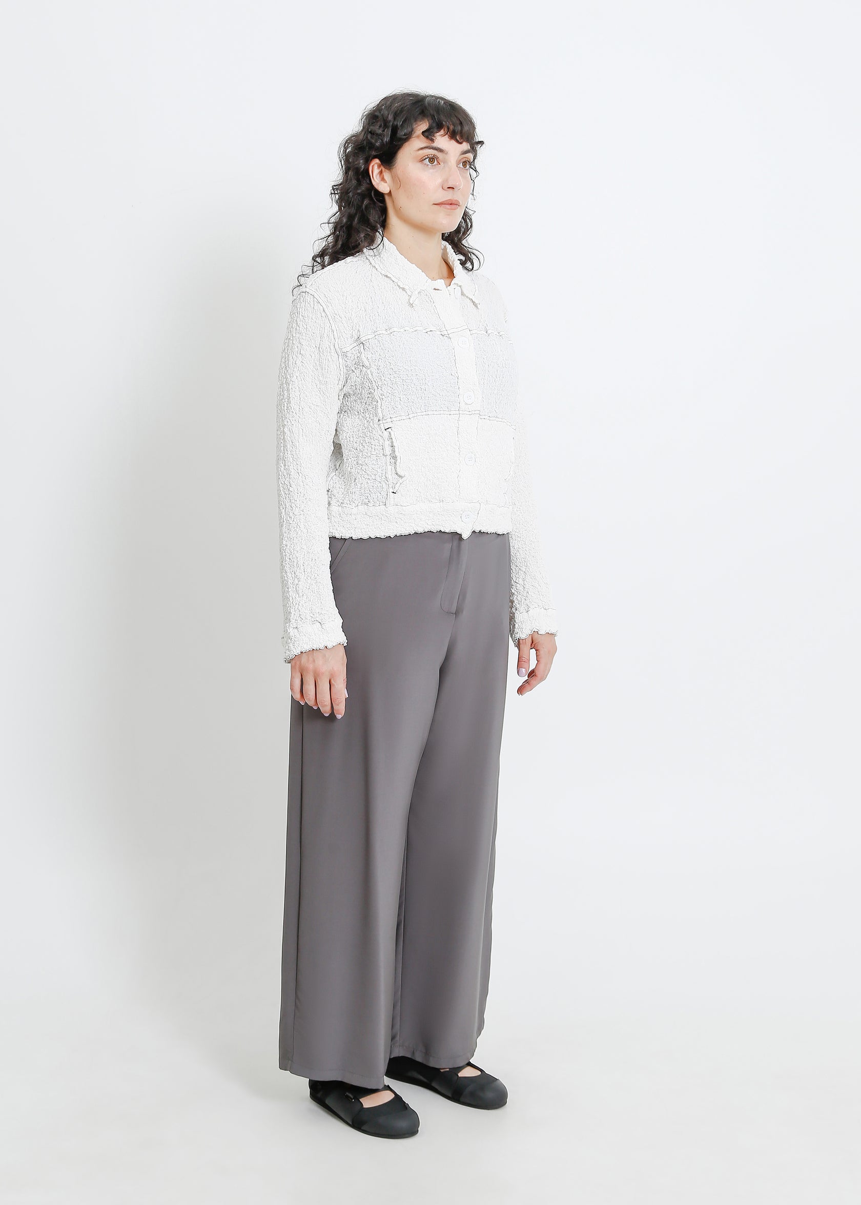 Bryn Pleat Jacket / White | ALPHA60