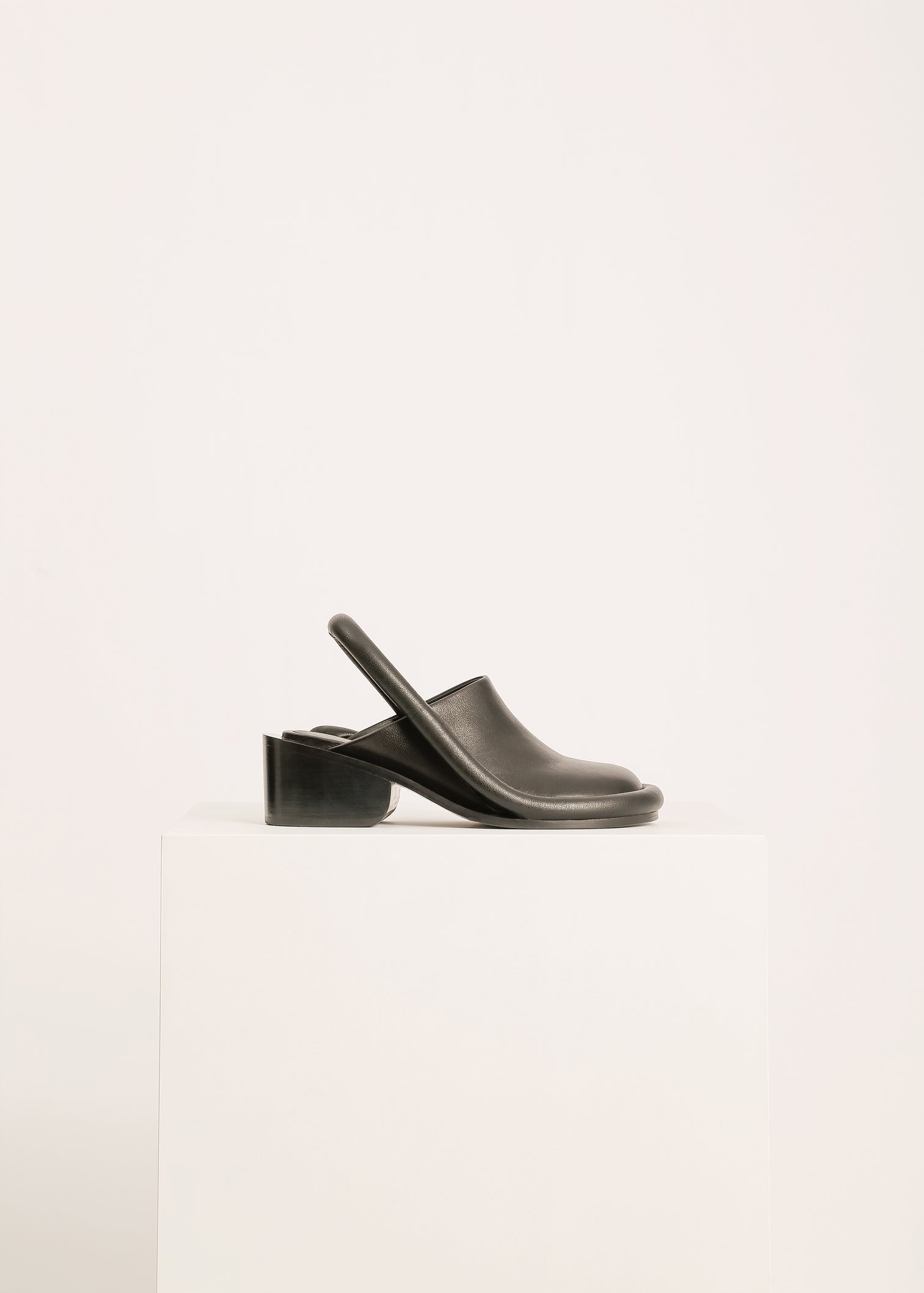 Women's Shoes – Alpha60
