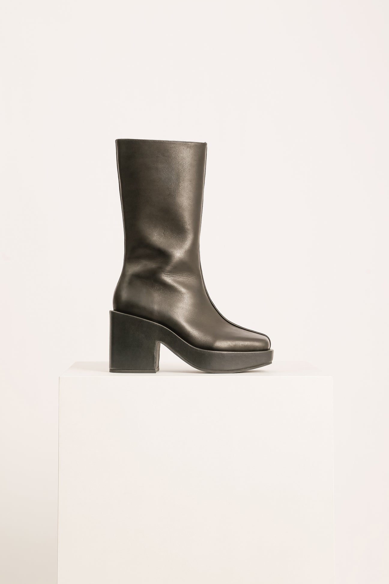 WOMEN'S SHOES | ALPHA60 – Alpha60